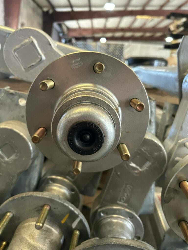 Hub 6 Lug with Bearings and Grease Cap - Owens & Sons