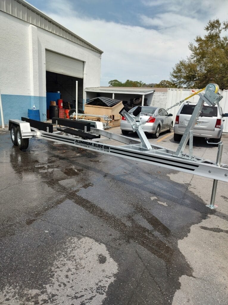 25 Contender Boat Trailer - Owens & Sons