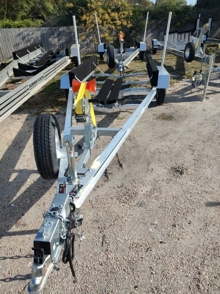 20 Shamrock Boat Trailer - Owens & Sons